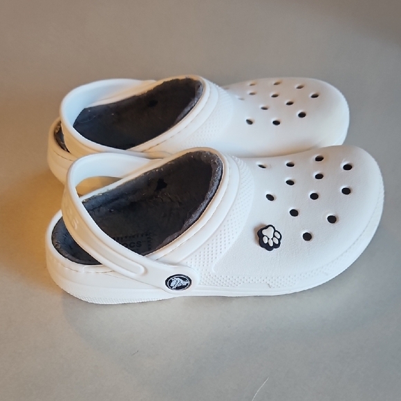 CROCS | Shoes | White Lined Crocs | Poshmark